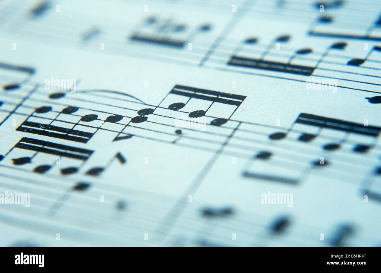 Musical notation immagini e fotografie stock ad alta risoluzione - Alamy