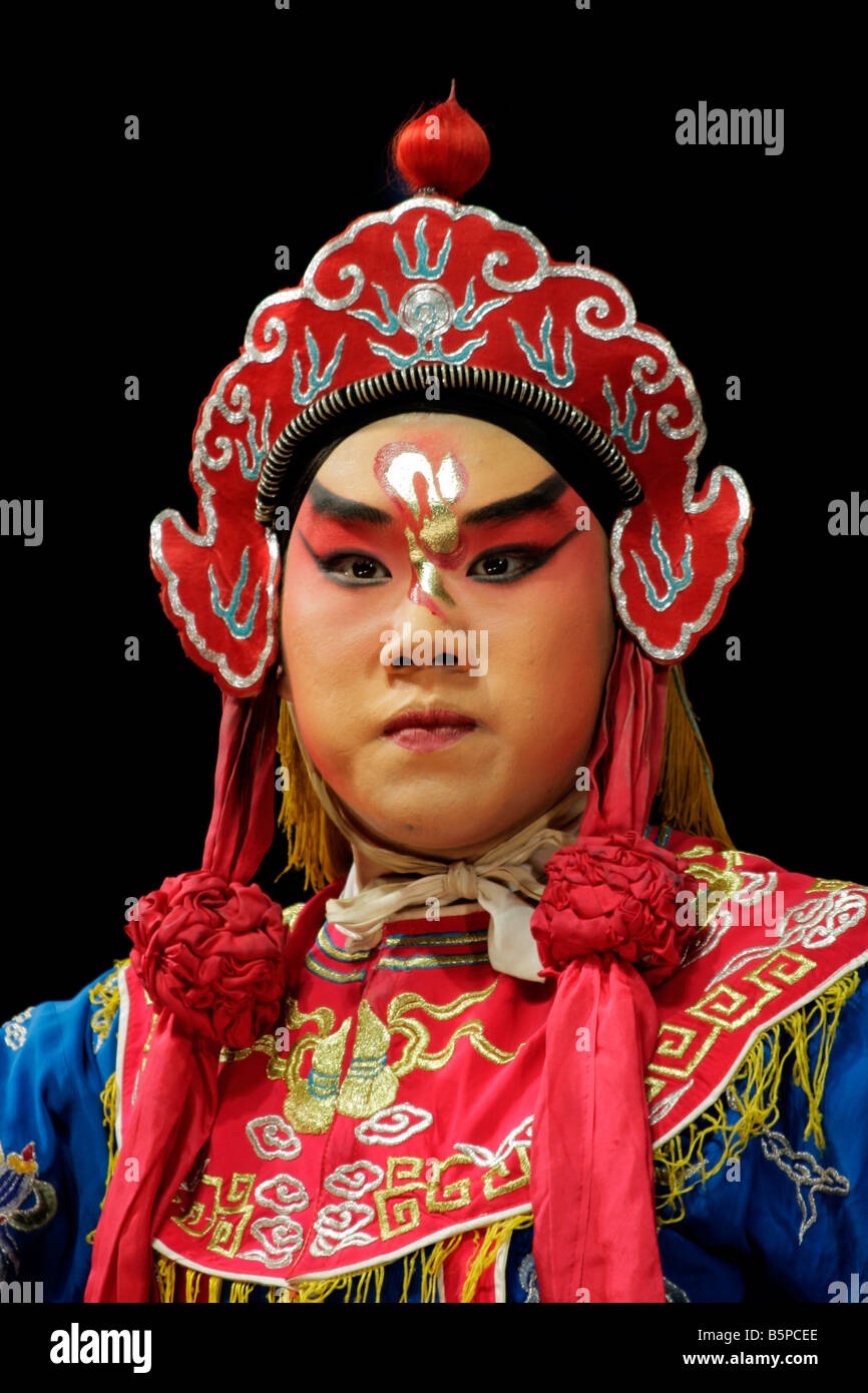 Opera di pechino teatro immagini e fotografie stock ad alta risoluzione ...