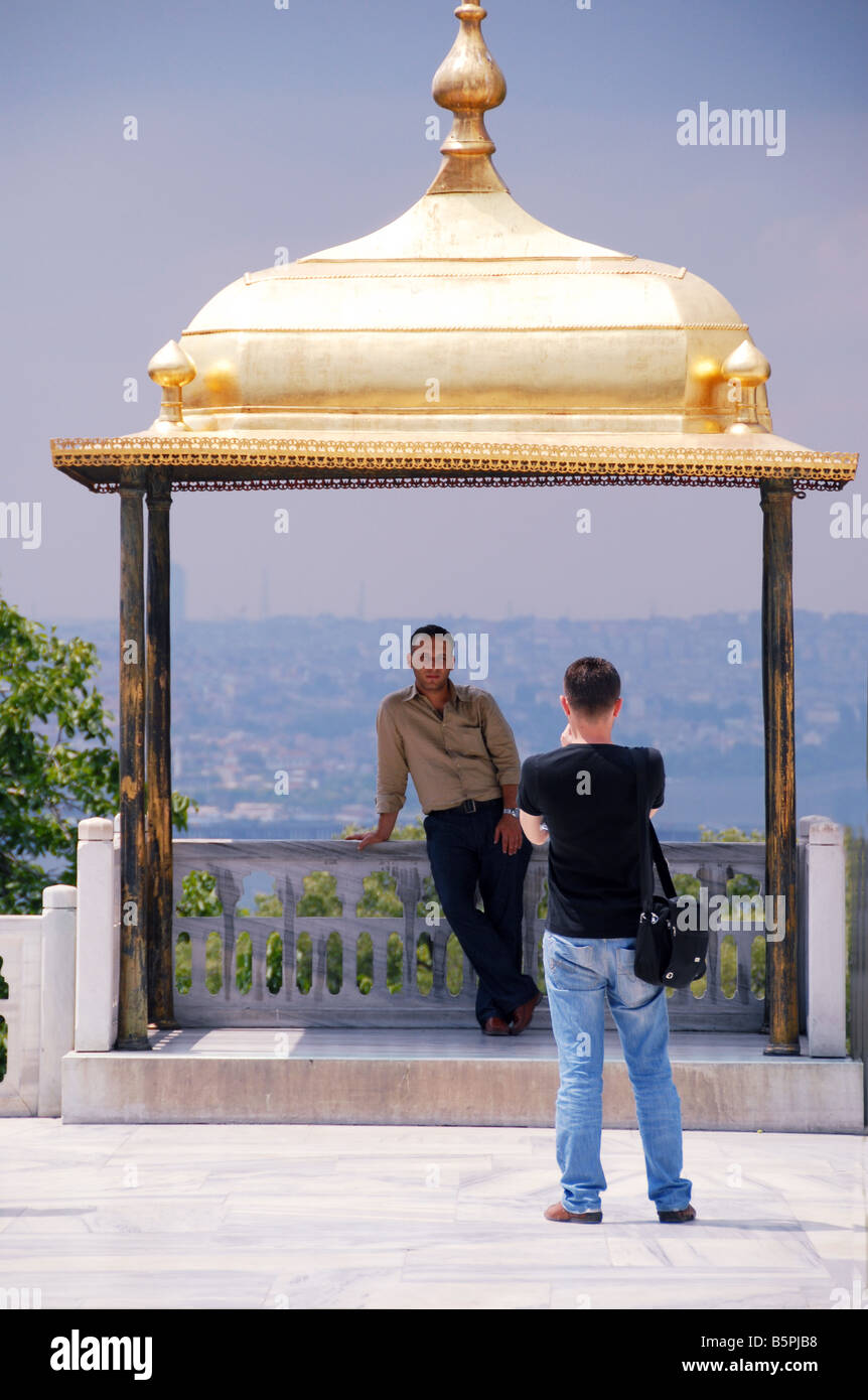 Iftar bower immagini e fotografie stock ad alta risoluzione - Alamy