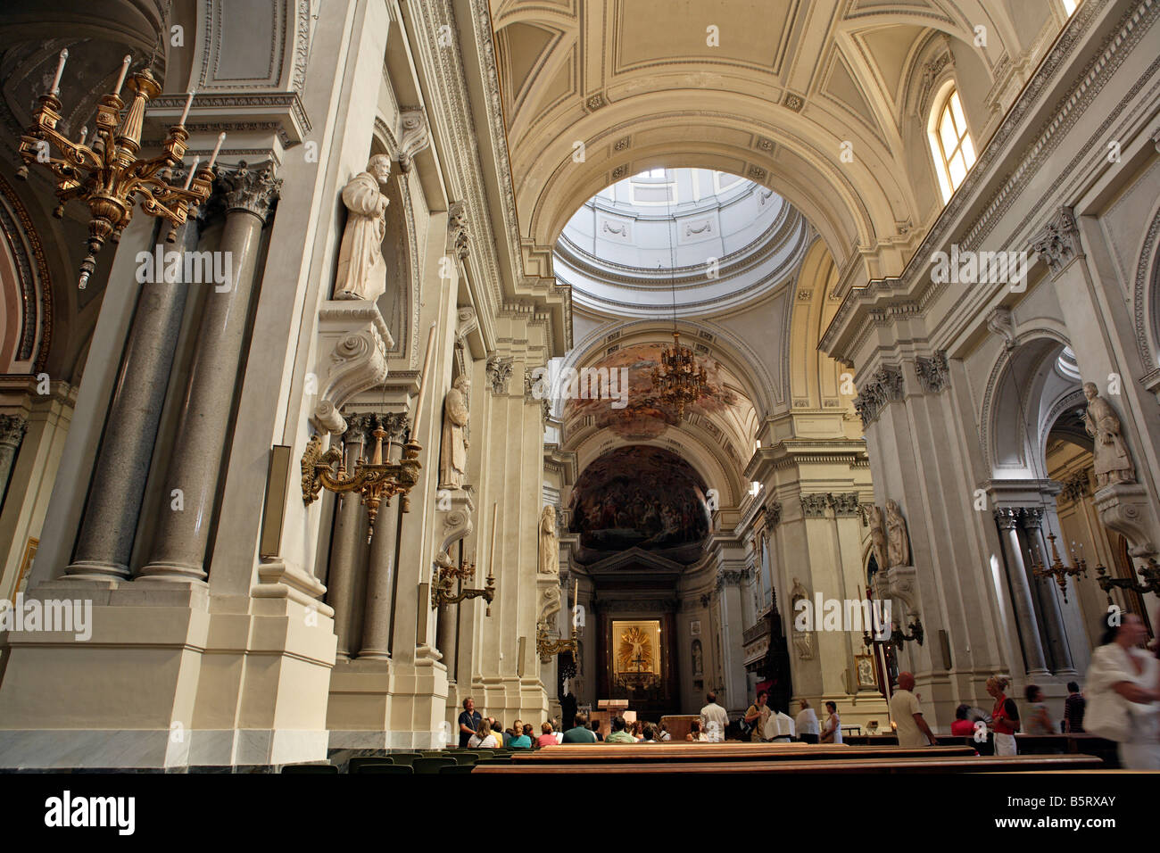 La Cattedrale di Palermo interno, Palermo, Sicilia Foto stock - Alamy