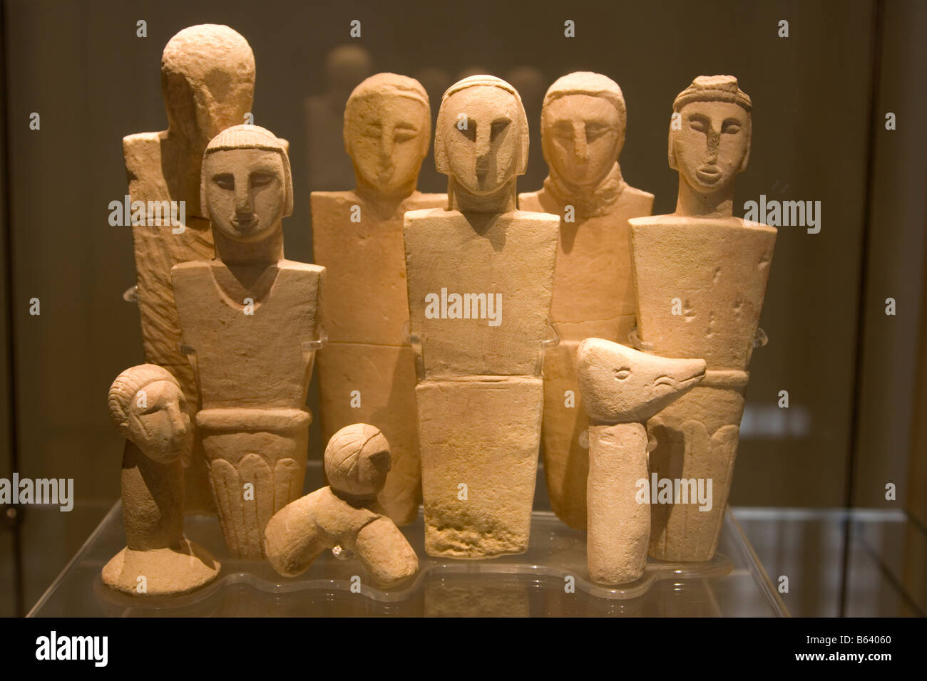 Figure del neolitico presso il Museo di Archeologia a Gozo, Malta Foto ...