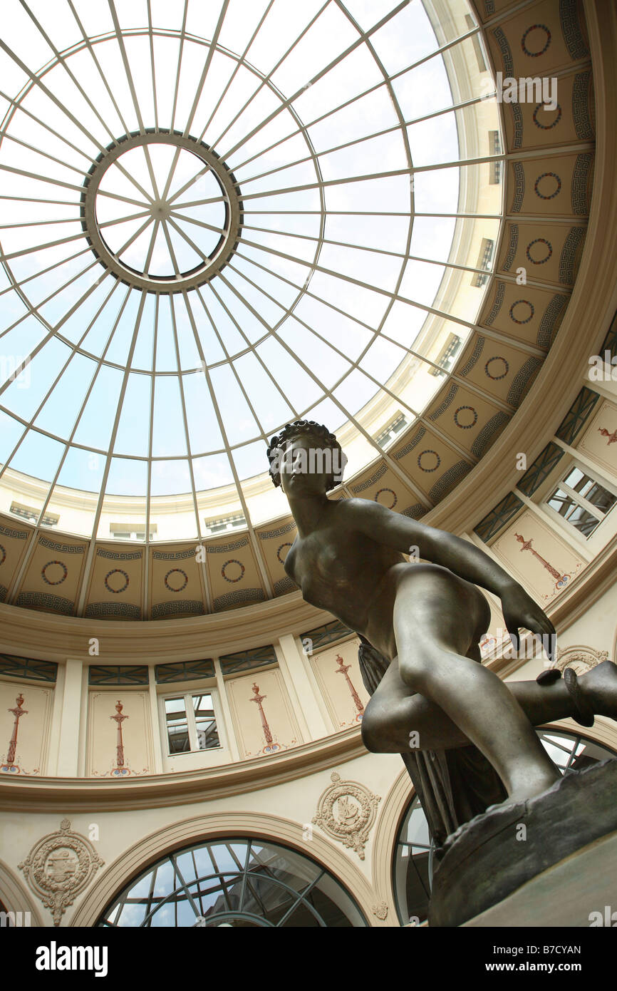 Passaggio a parigi immagini e fotografie stock ad alta risoluzione - Alamy