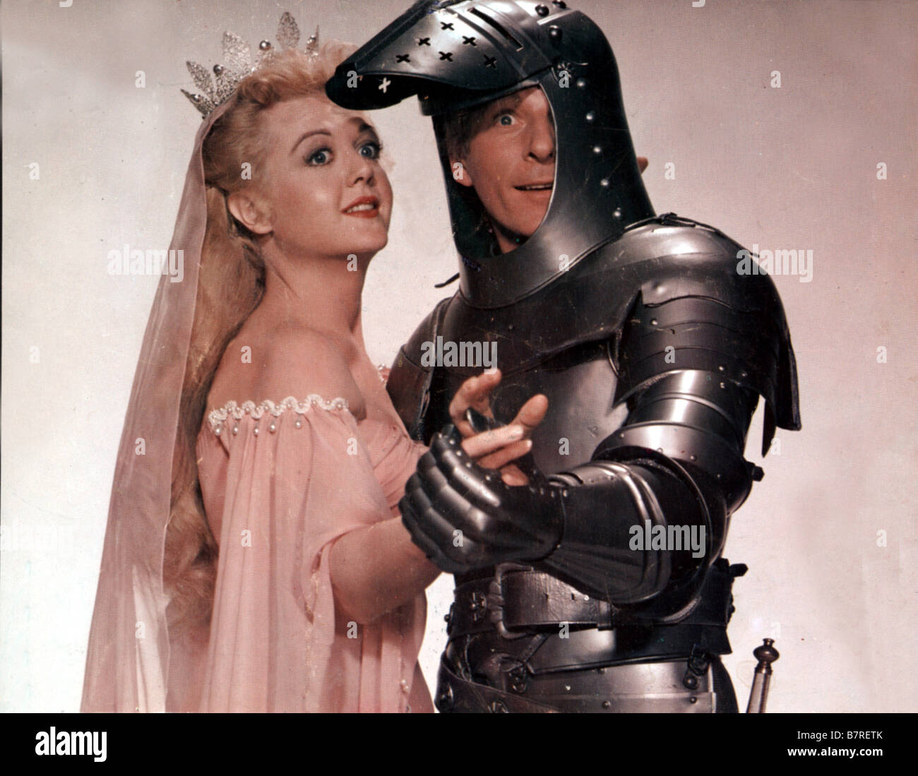 Il buffone di corte 1956 angela lansbury immagini e fotografie stock ad ...