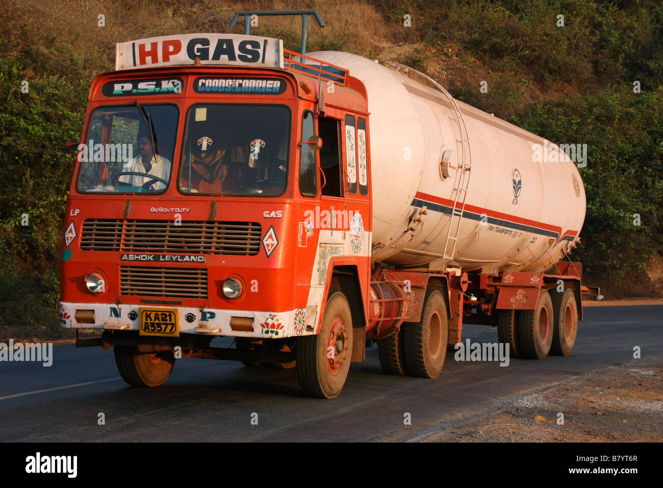 Camion gpl immagini e fotografie stock ad alta risoluzione - Alamy