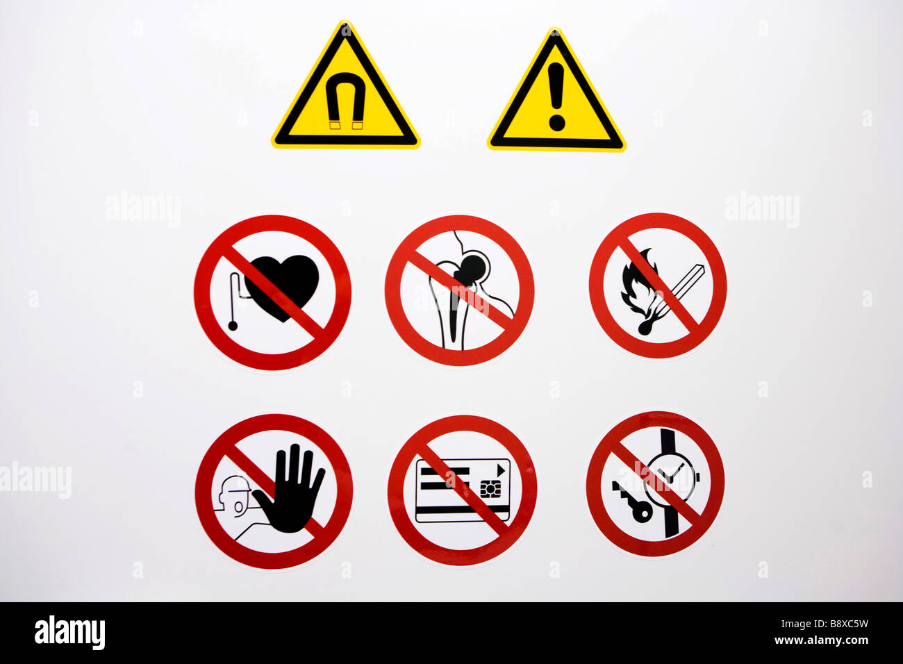 Simboli di divieto immagini e fotografie stock ad alta risoluzione - Alamy