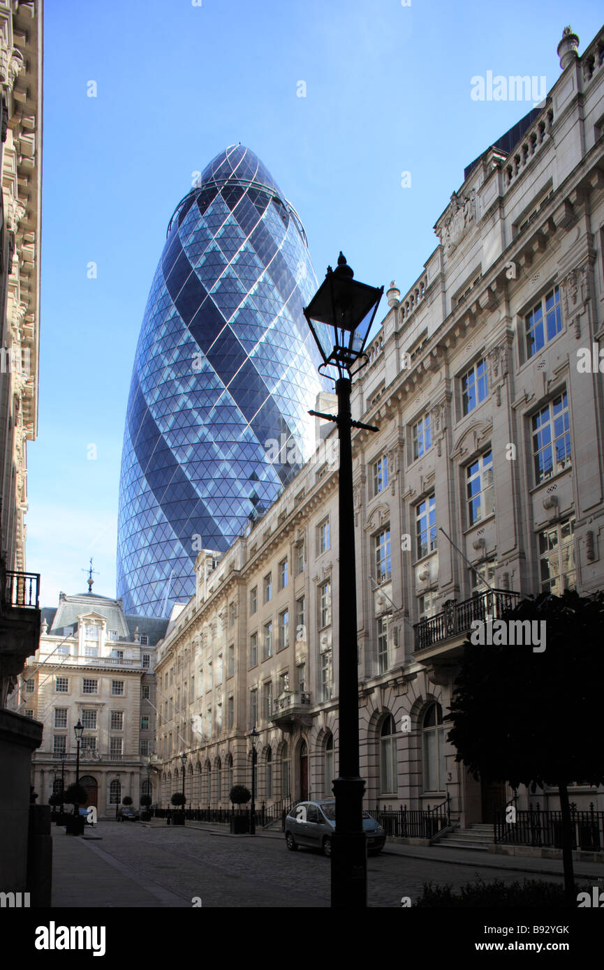 Edificio gerkin immagini e fotografie stock ad alta risoluzione - Alamy