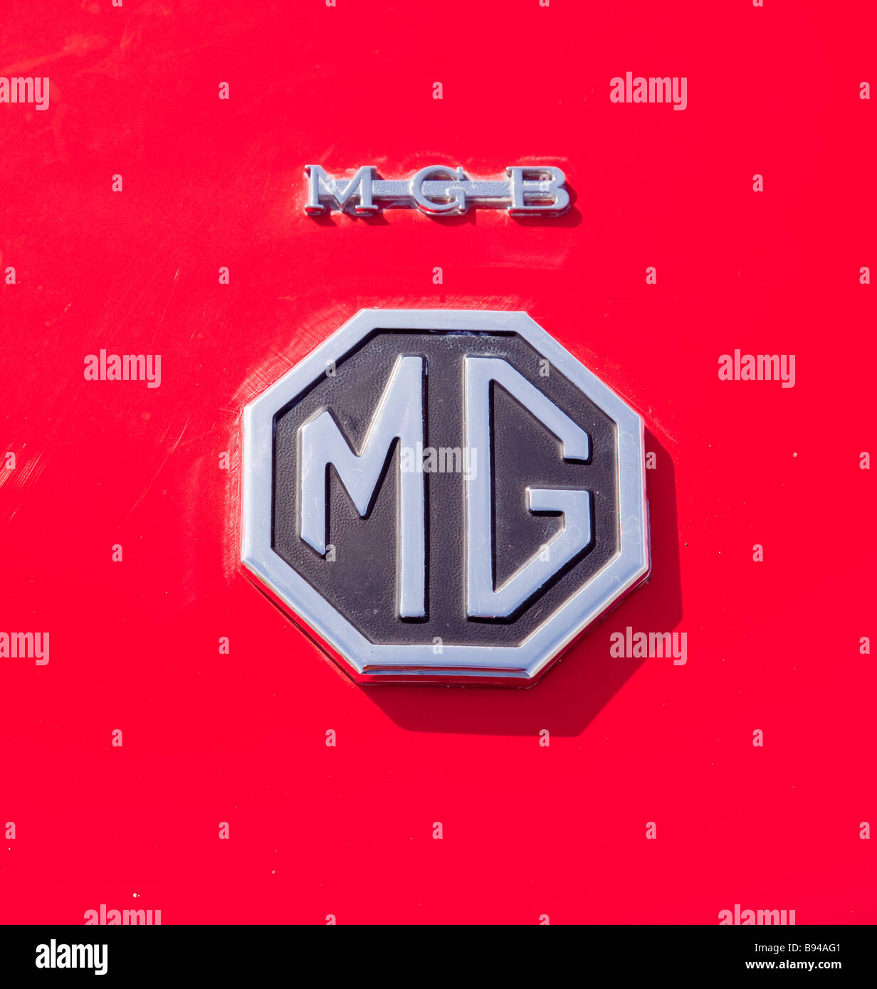 Mg logo sportscar immagini e fotografie stock ad alta risoluzione - Alamy