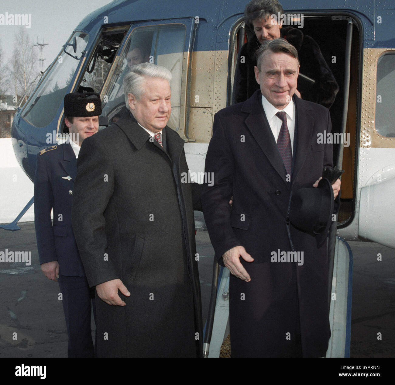 Il Presidente russo Boris Eltsin a sinistra e Presidente finlandese ...