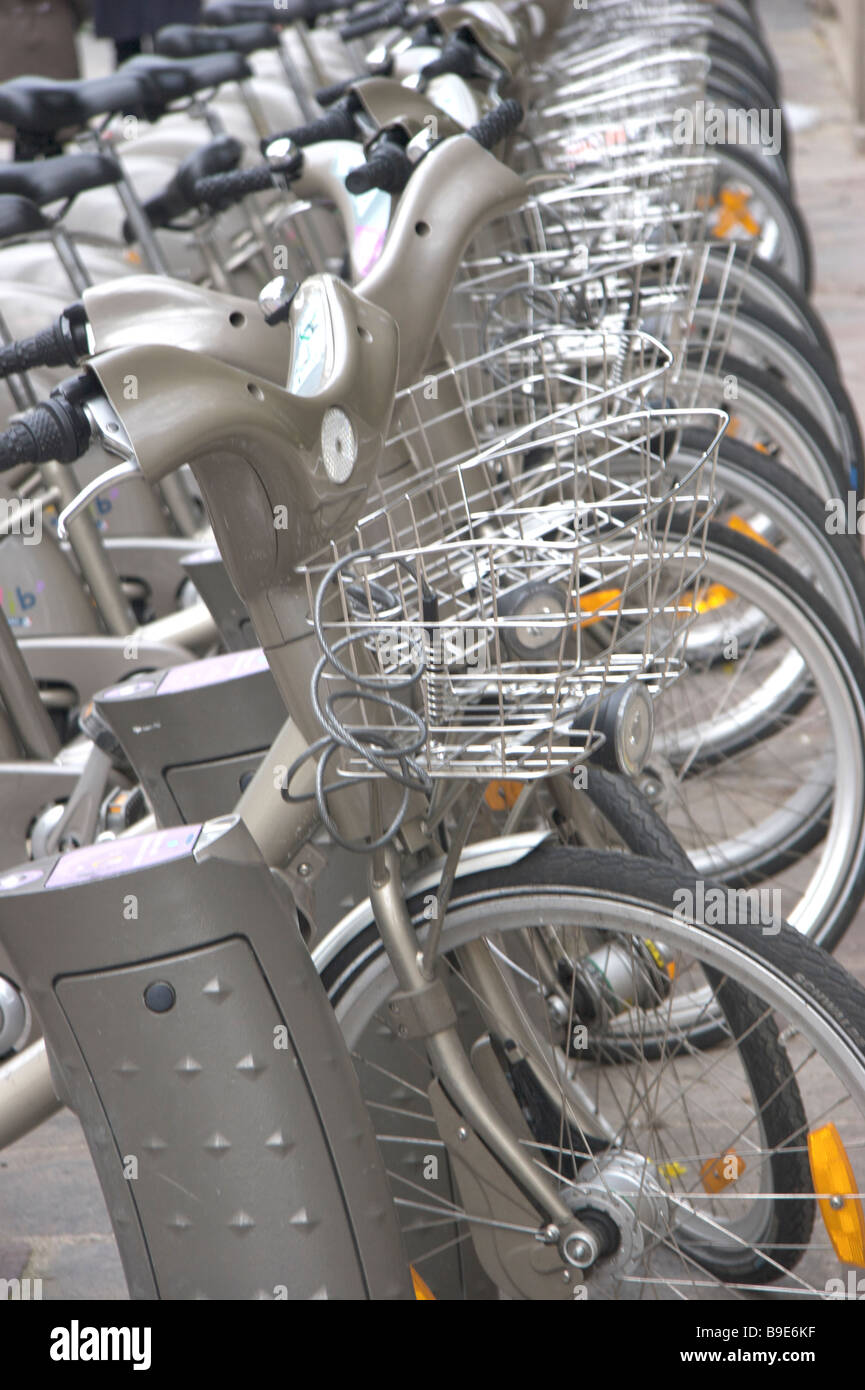 Velo liberte immagini e fotografie stock ad alta risoluzione - Alamy