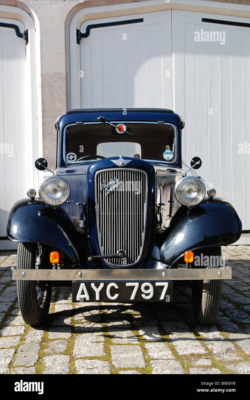 Sette veicoli immagini e fotografie stock ad alta risoluzione - Alamy