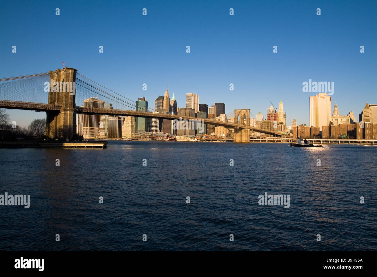 Ponte la mattina presto immagini e fotografie stock ad alta risoluzione ...