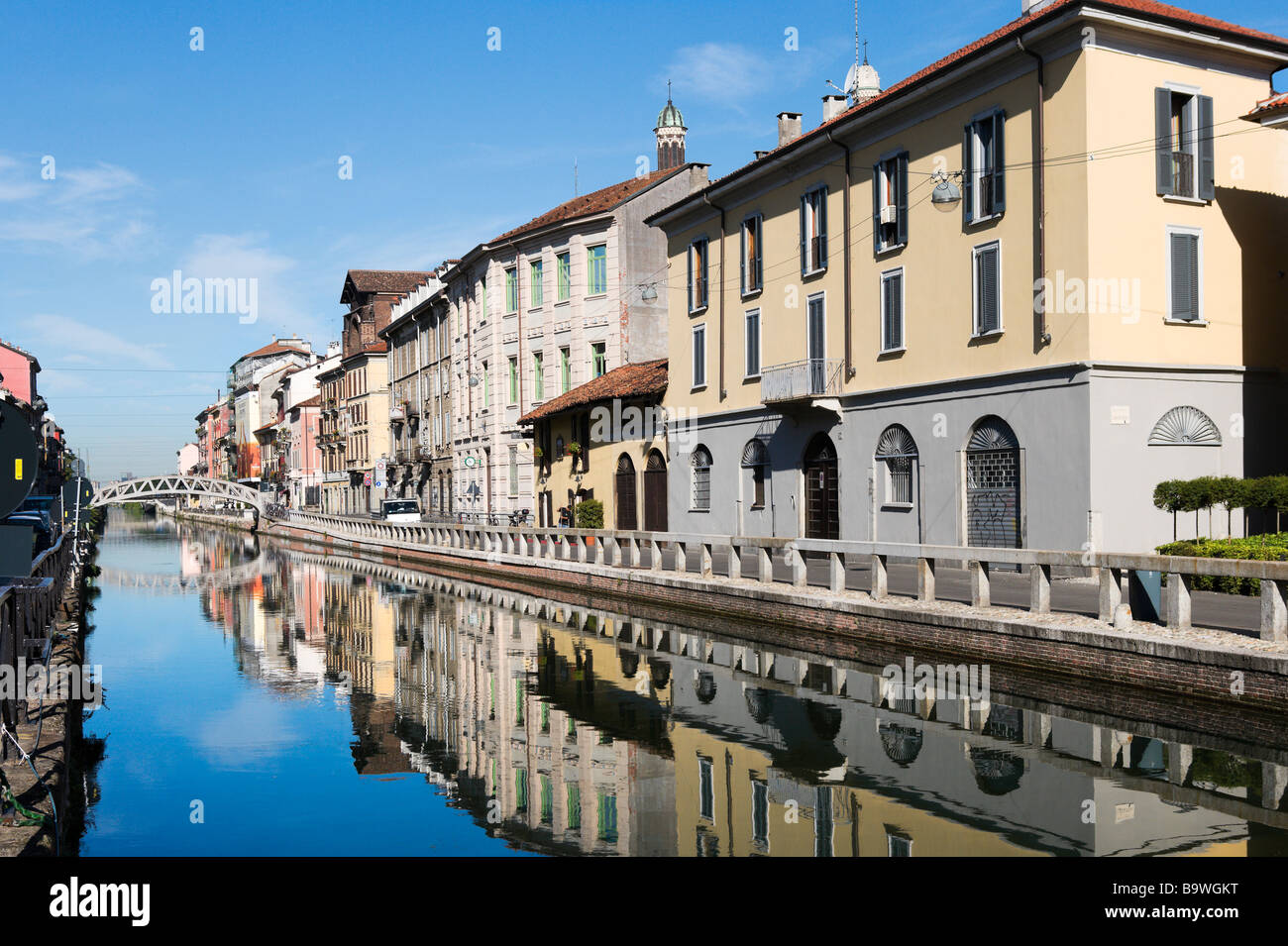 Canale di milano immagini e fotografie stock ad alta risoluzione - Alamy