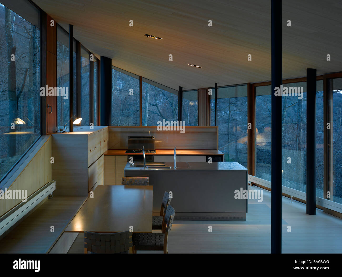 Casa gru, Karuizawa, Giappone, Atelier Bow-Wow, Casa gru vedute interne ...
