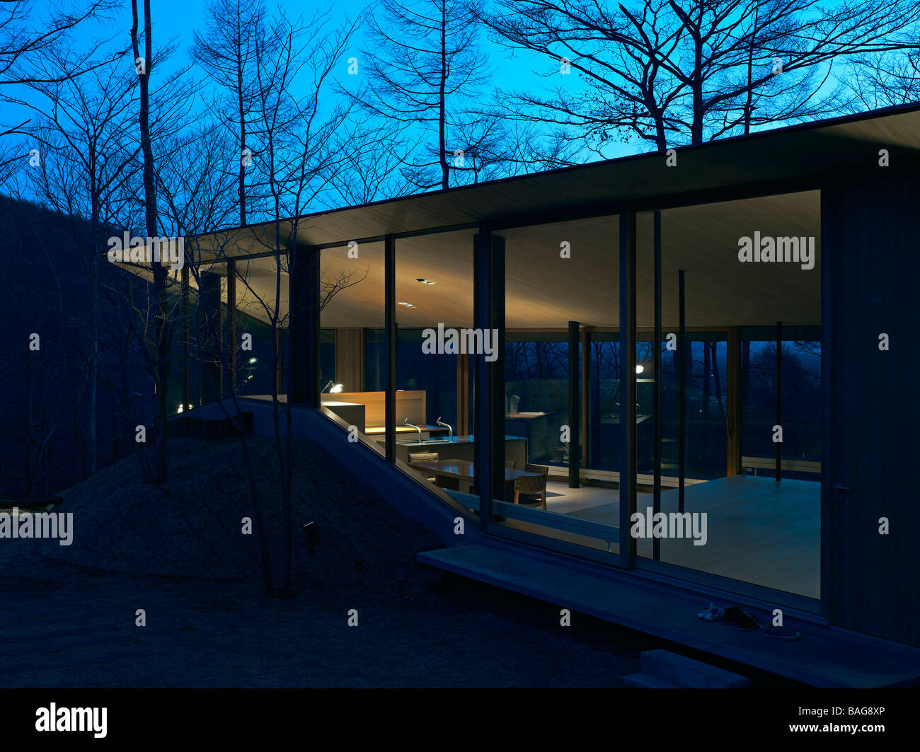 Casa gru, Karuizawa, Giappone, Atelier Bow-Wow, Casa gru vedute interne ...