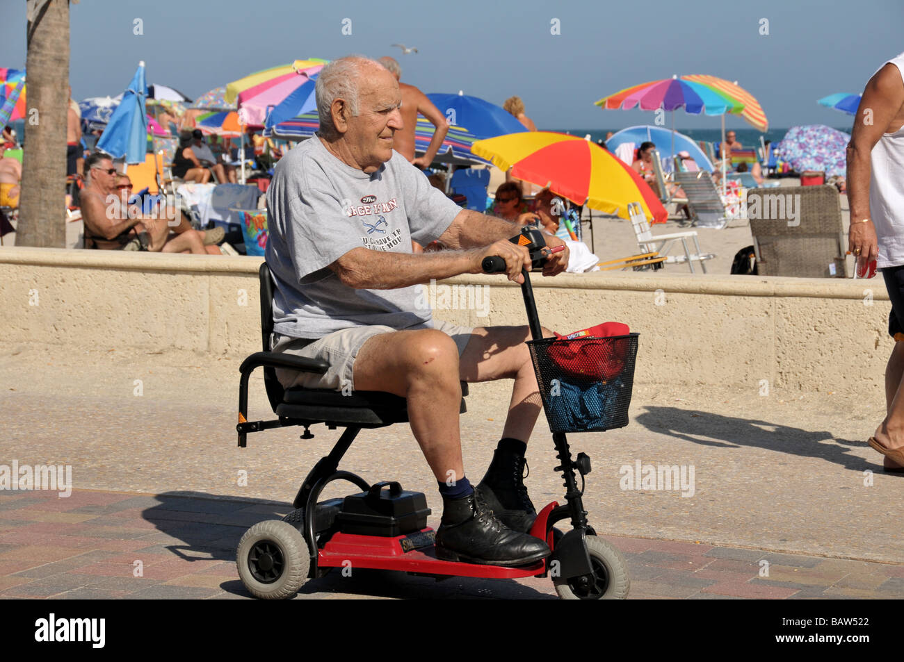 Persone magre immagini e fotografie stock ad alta risoluzione - Alamy
