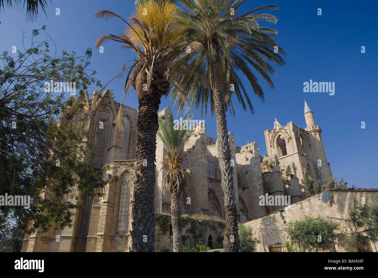 Il Lala Mustafa Pasa Camii la moschea, originariamente noto come Saint ...