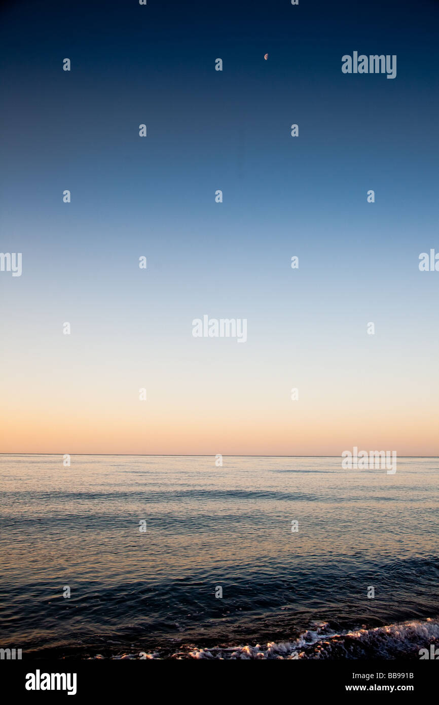 Calmo mar mediterraneo immagini e fotografie stock ad alta risoluzione ...