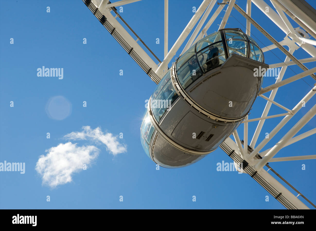 London eye capsule immagini e fotografie stock ad alta risoluzione - Alamy