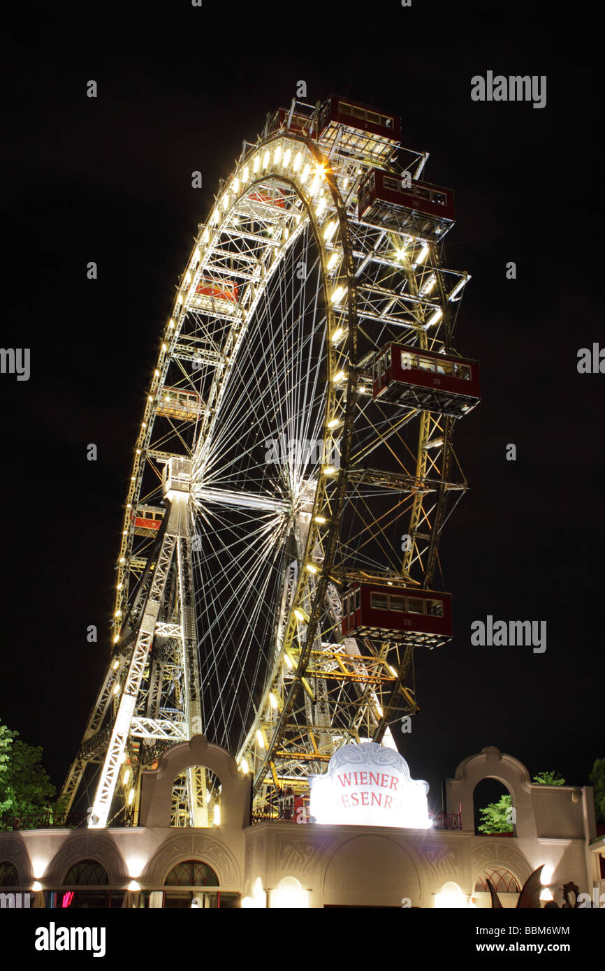 Ruota di vienna immagini e fotografie stock ad alta risoluzione - Alamy
