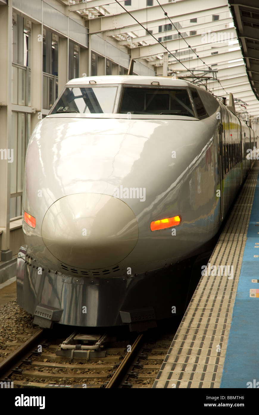 Shinkansen classico immagini e fotografie stock ad alta risoluzione - Alamy