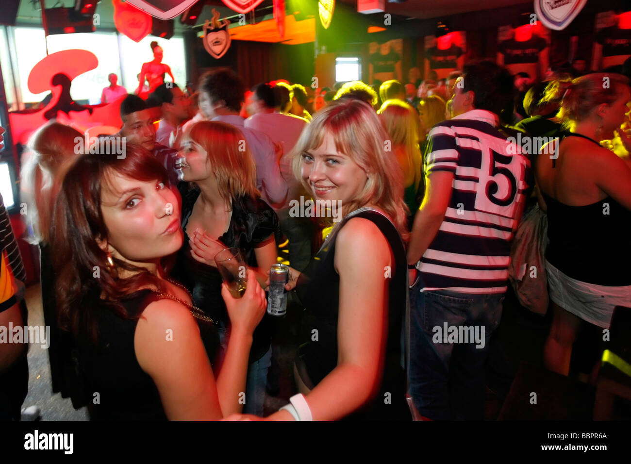 Night club austria vienna immagini e fotografie stock ad alta ...