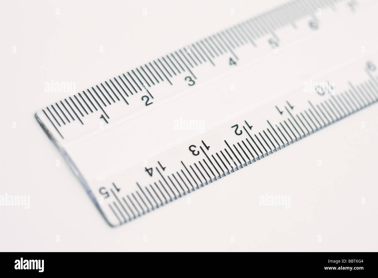 Righello trasparente immagini e fotografie stock ad alta risoluzione ...