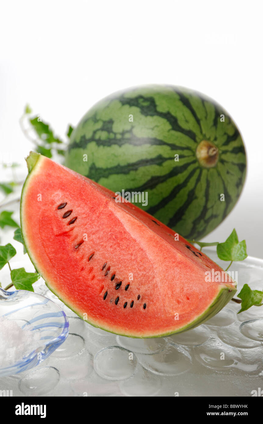 Foglie di anguria immagini e fotografie stock ad alta risoluzione - Alamy