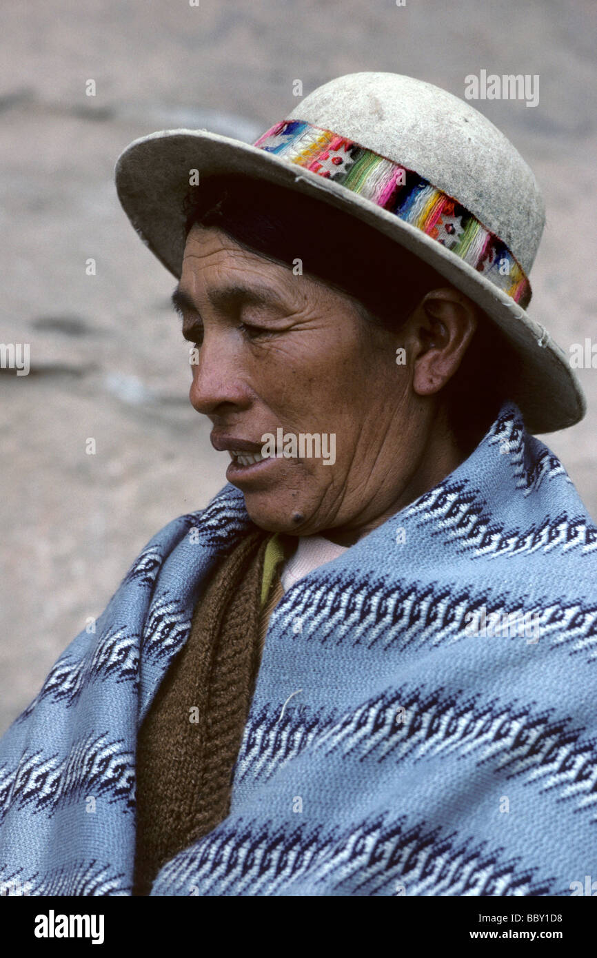 Aymara weaving immagini e fotografie stock ad alta risoluzione - Alamy