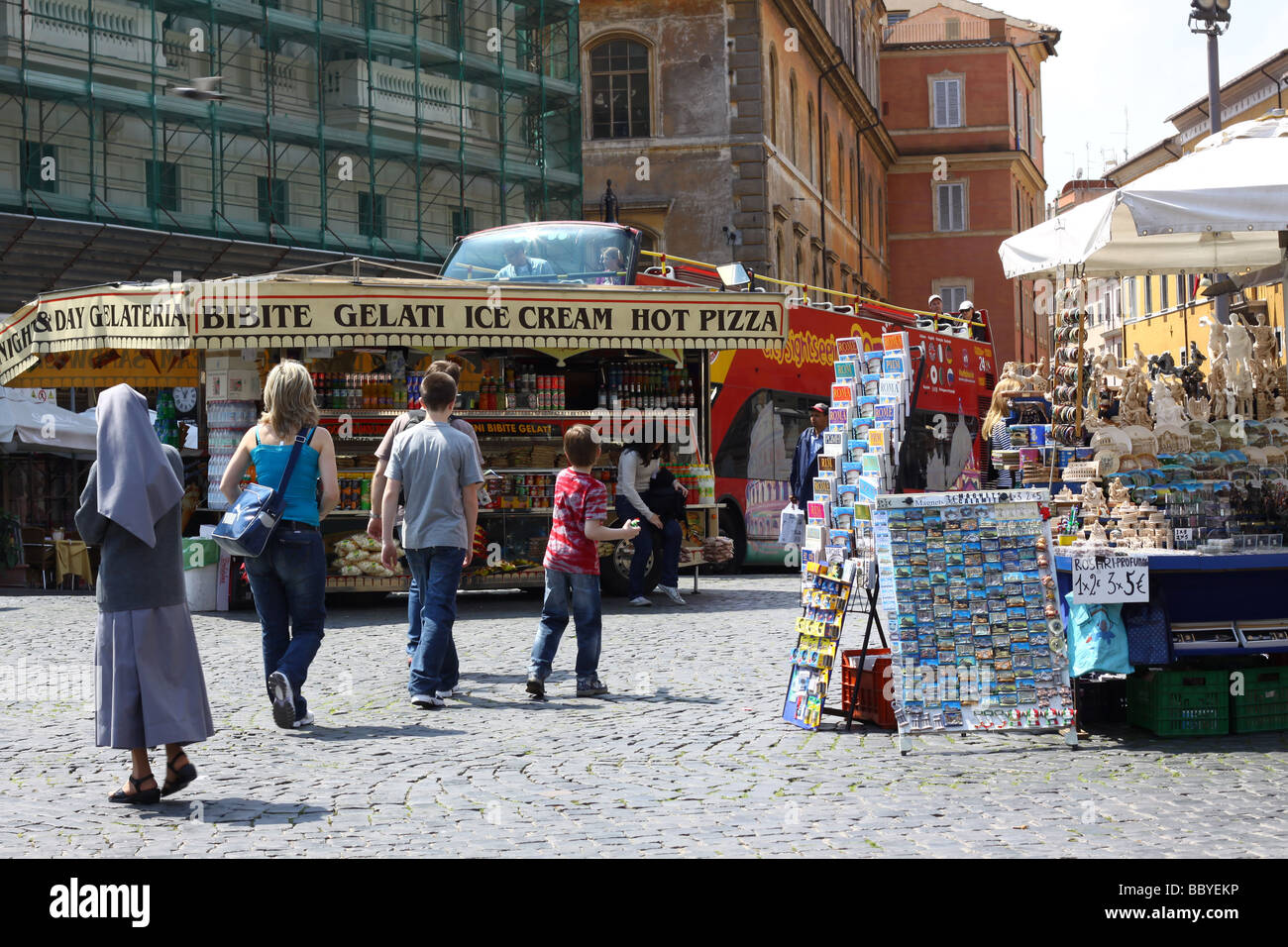 Chiosco panini immagini e fotografie stock ad alta risoluzione - Alamy