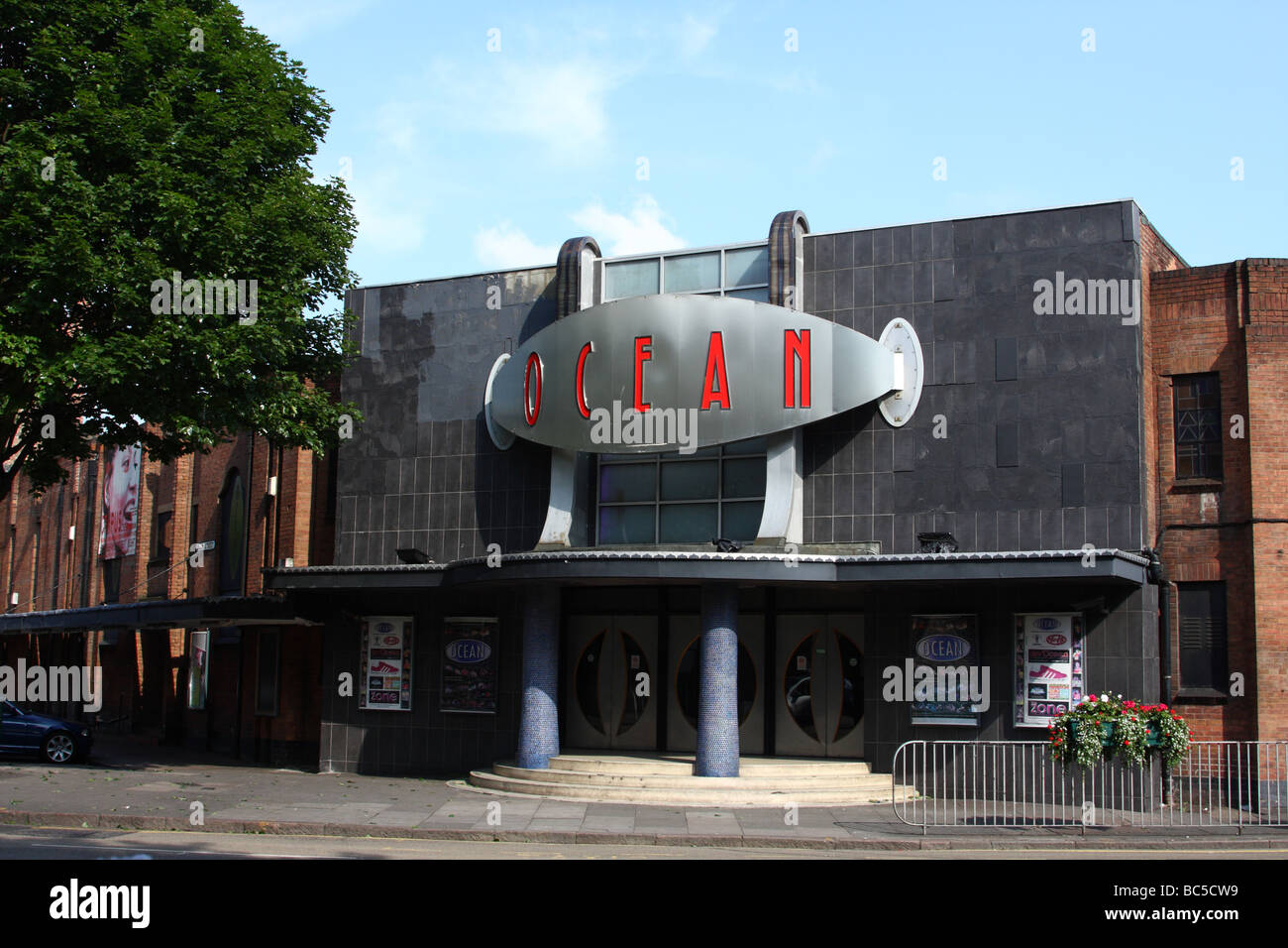 Oceano dello spettacolo immagini e fotografie stock ad alta risoluzione ...