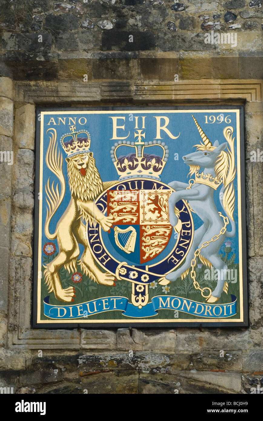 Motto reale britannico dieu et mon droit immagini e fotografie stock ad ...