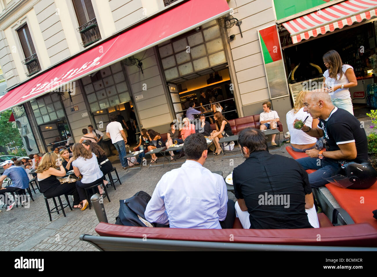 Radetzky milano immagini e fotografie stock ad alta risoluzione - Alamy
