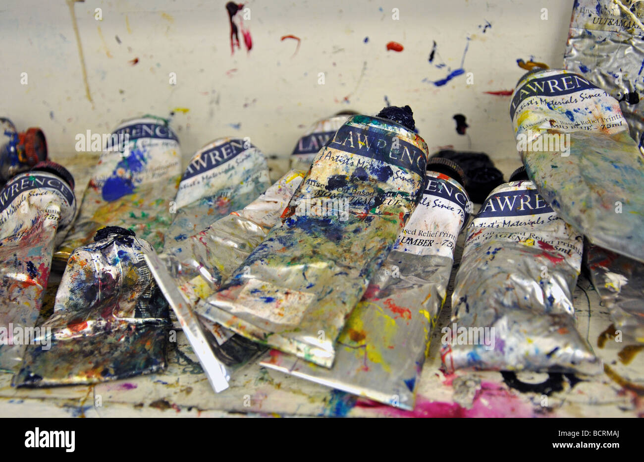 Inchiostri a olio immagini e fotografie stock ad alta risoluzione - Alamy