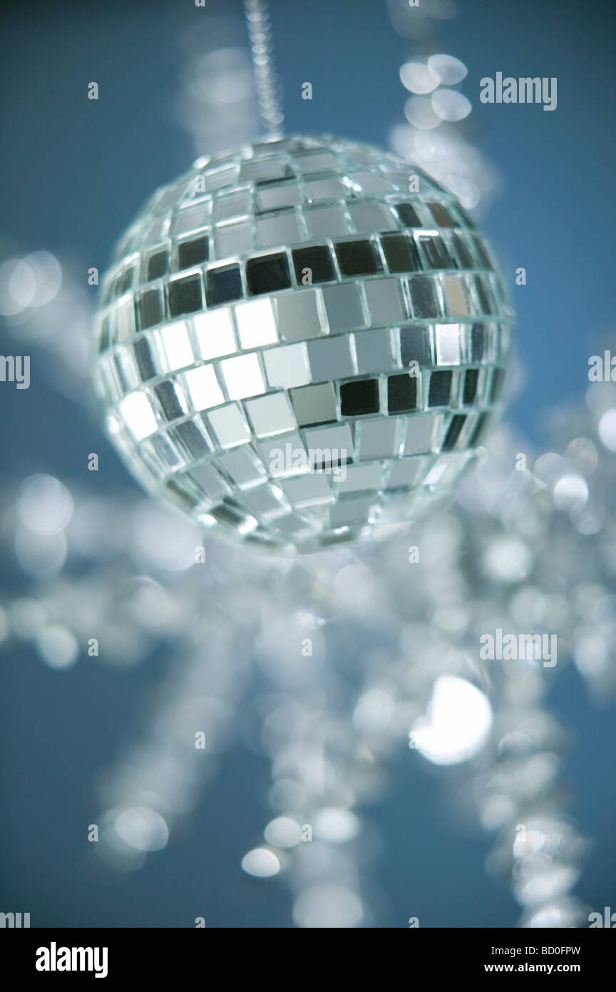 Palla da discoteca colorata immagini e fotografie stock ad alta ...