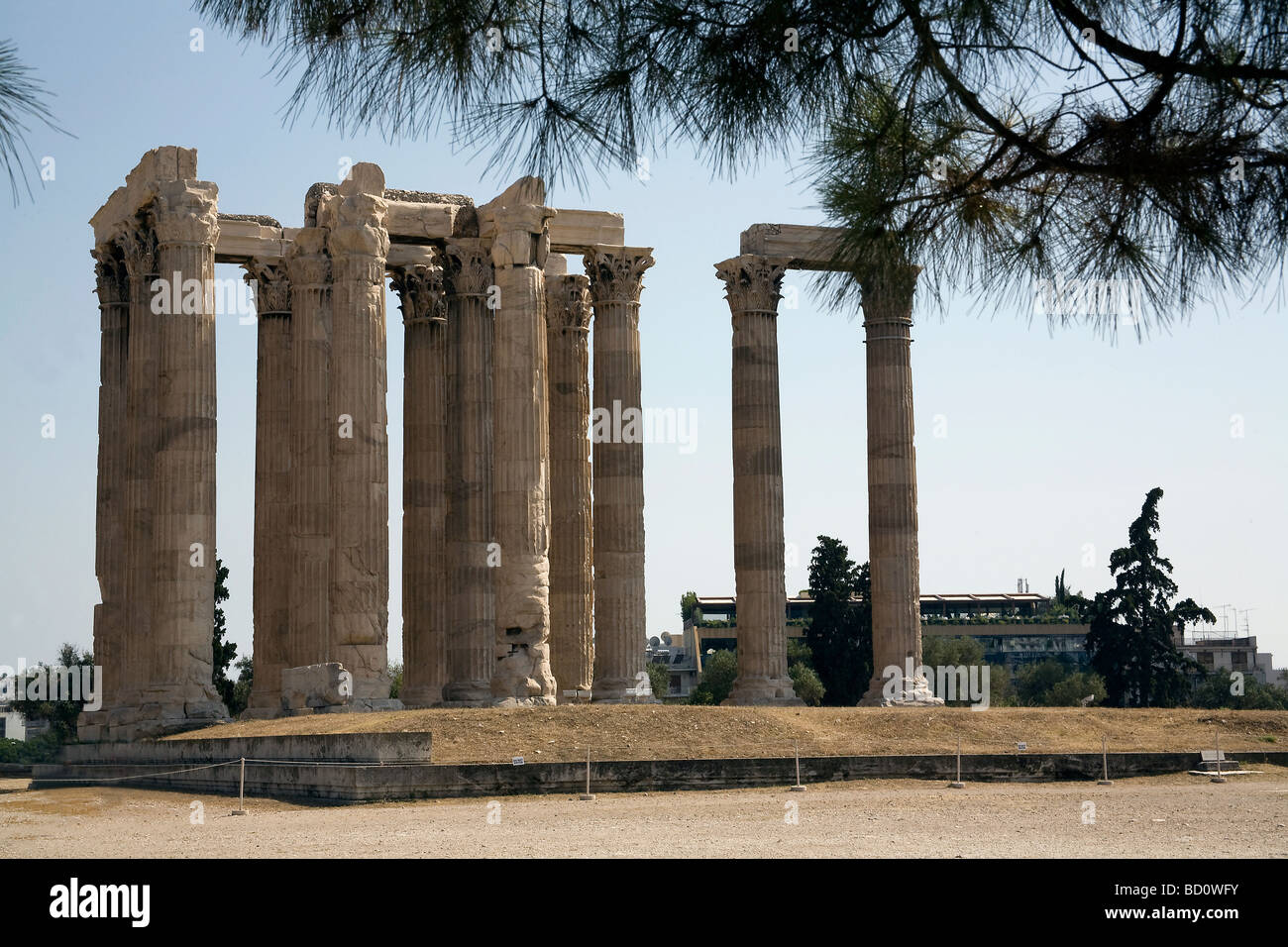 Tempio di zeus olimpico di atene immagini e fotografie stock ad alta ...