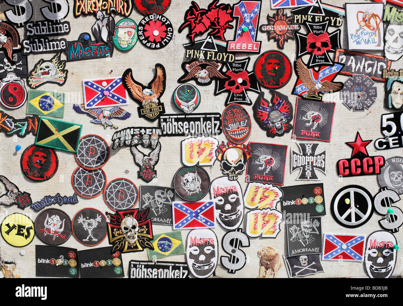 Embroidered patches immagini e fotografie stock ad alta risoluzione - Alamy