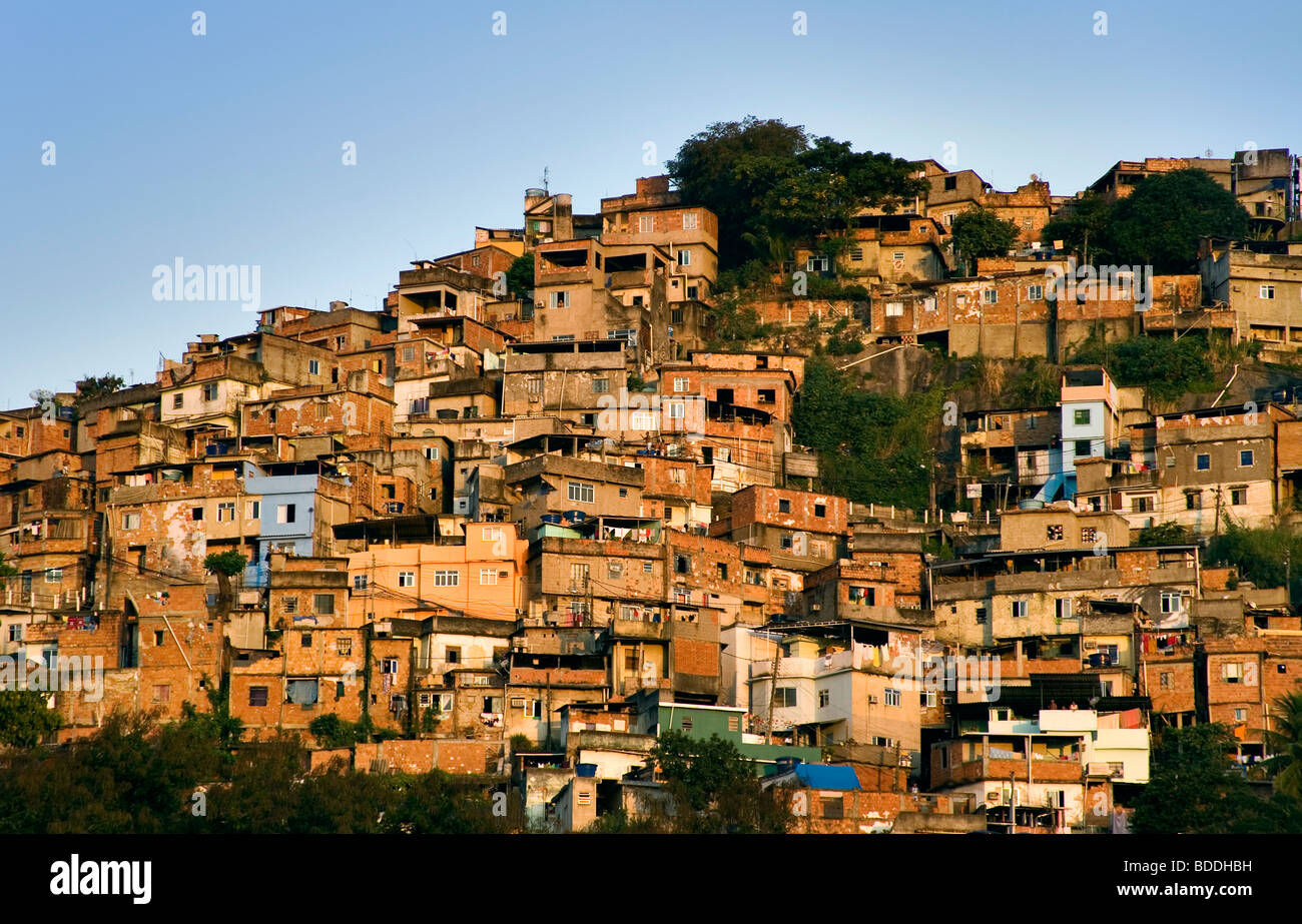 Favela rio immagini e fotografie stock ad alta risoluzione - Alamy