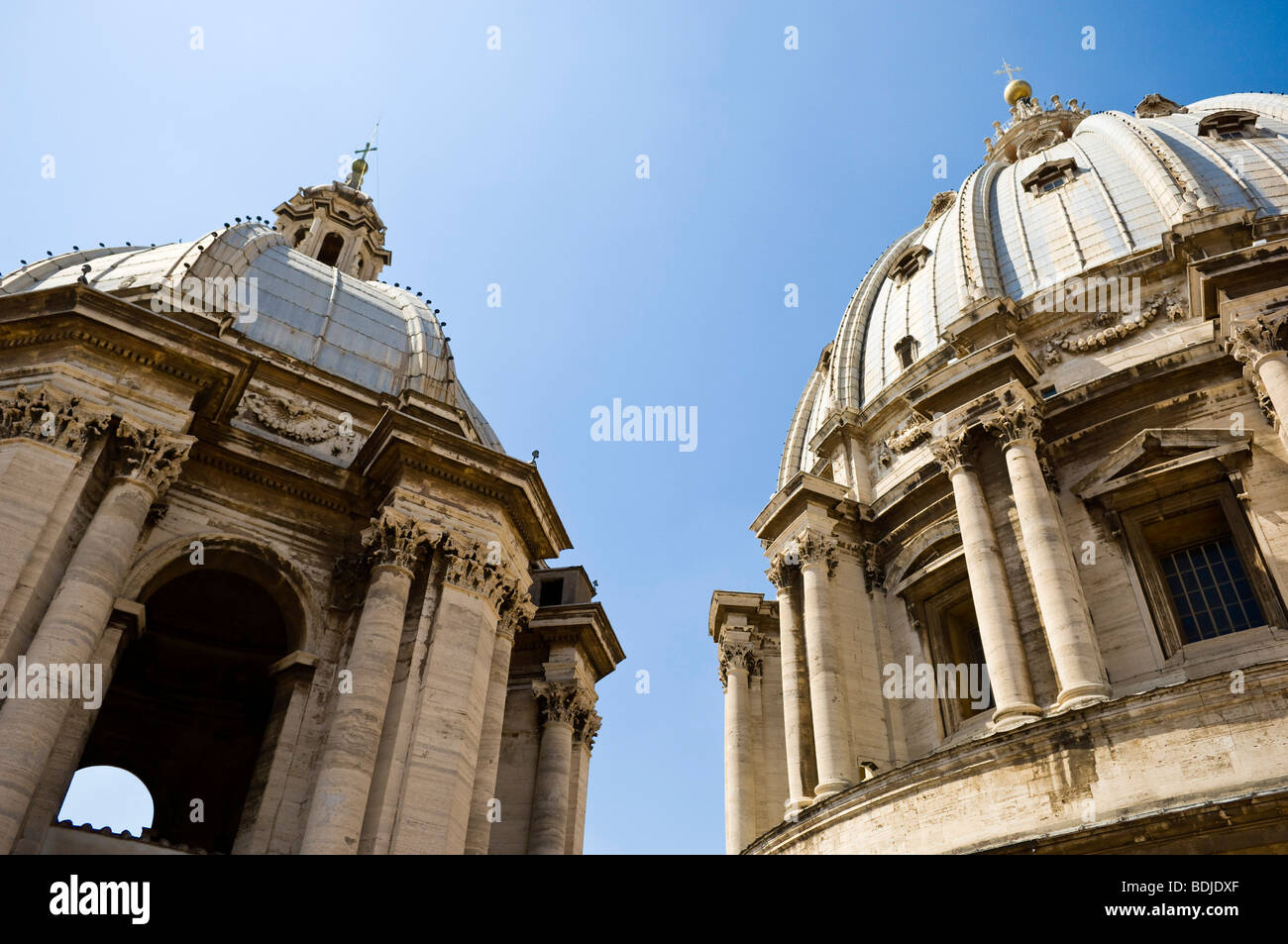 Cupole, Basilica di San Pietro e la Città del Vaticano, Roma, Lazio ...