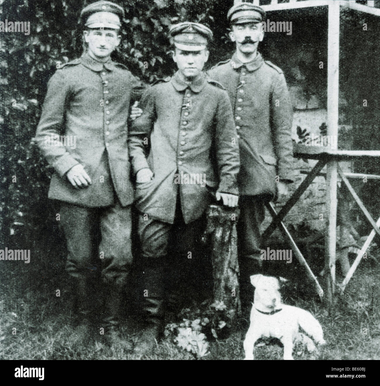 Adolf hitler uniform immagini e fotografie stock ad alta risoluzione ...