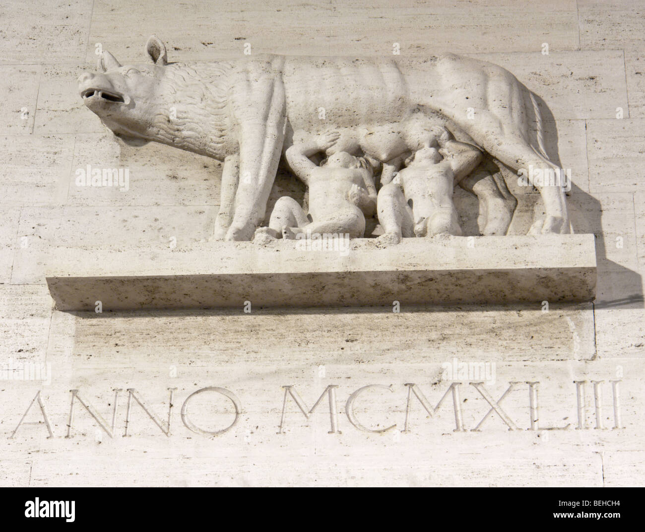 Lupa romana immagini e fotografie stock ad alta risoluzione - Alamy