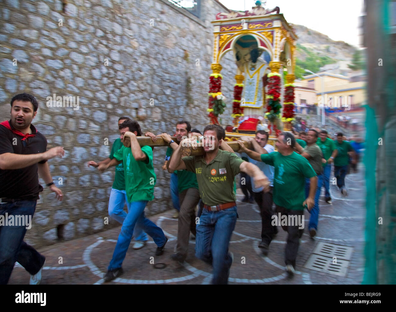 Processione religiosa, San Filippo festa, Roccafiorita, Sicilia, Italia ...