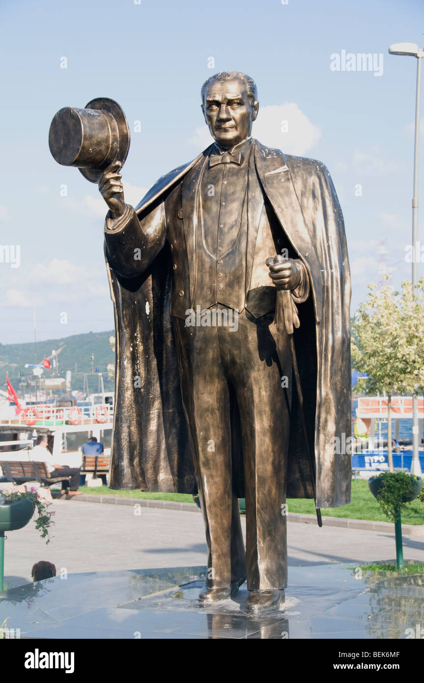 Ankara Istanbul Mustafa Kemal Ataturk Bagno turco più generale e ...