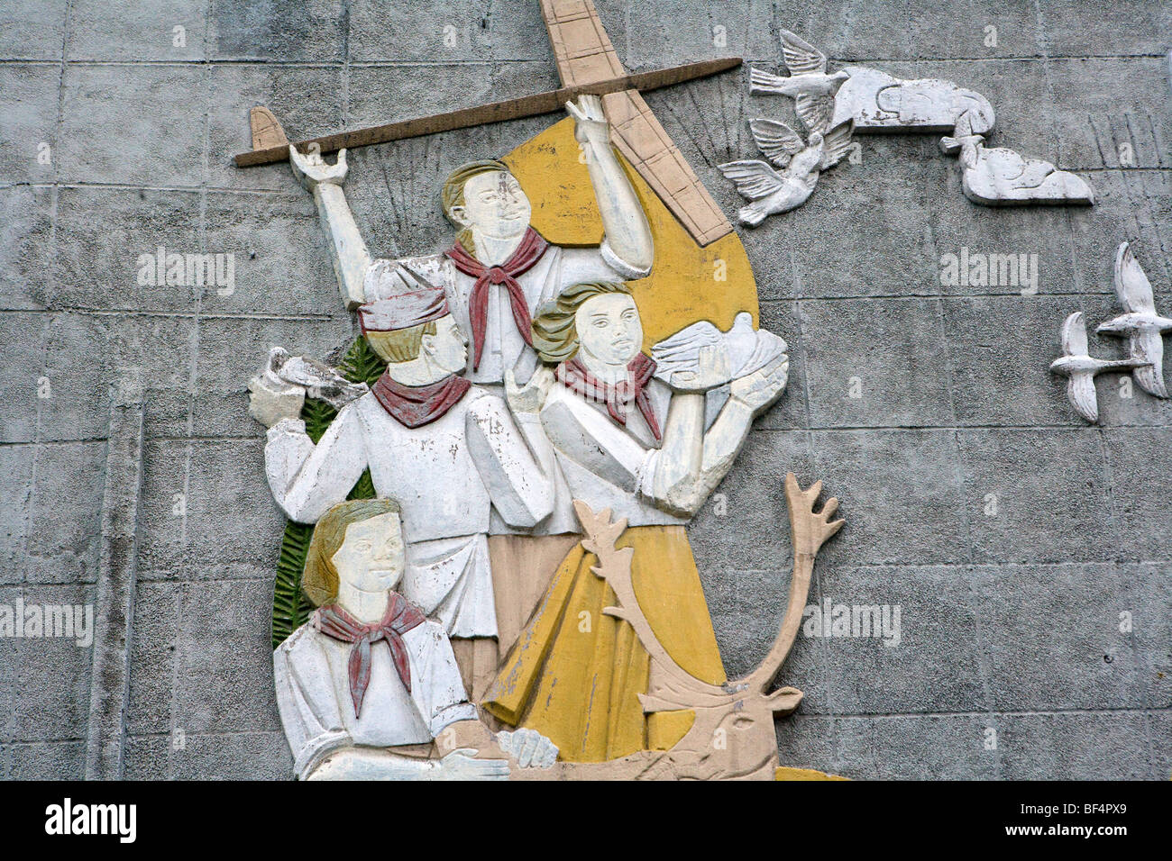 Monumenti sovietica alla miniera di carbone a vorkuta l'artico Foto ...