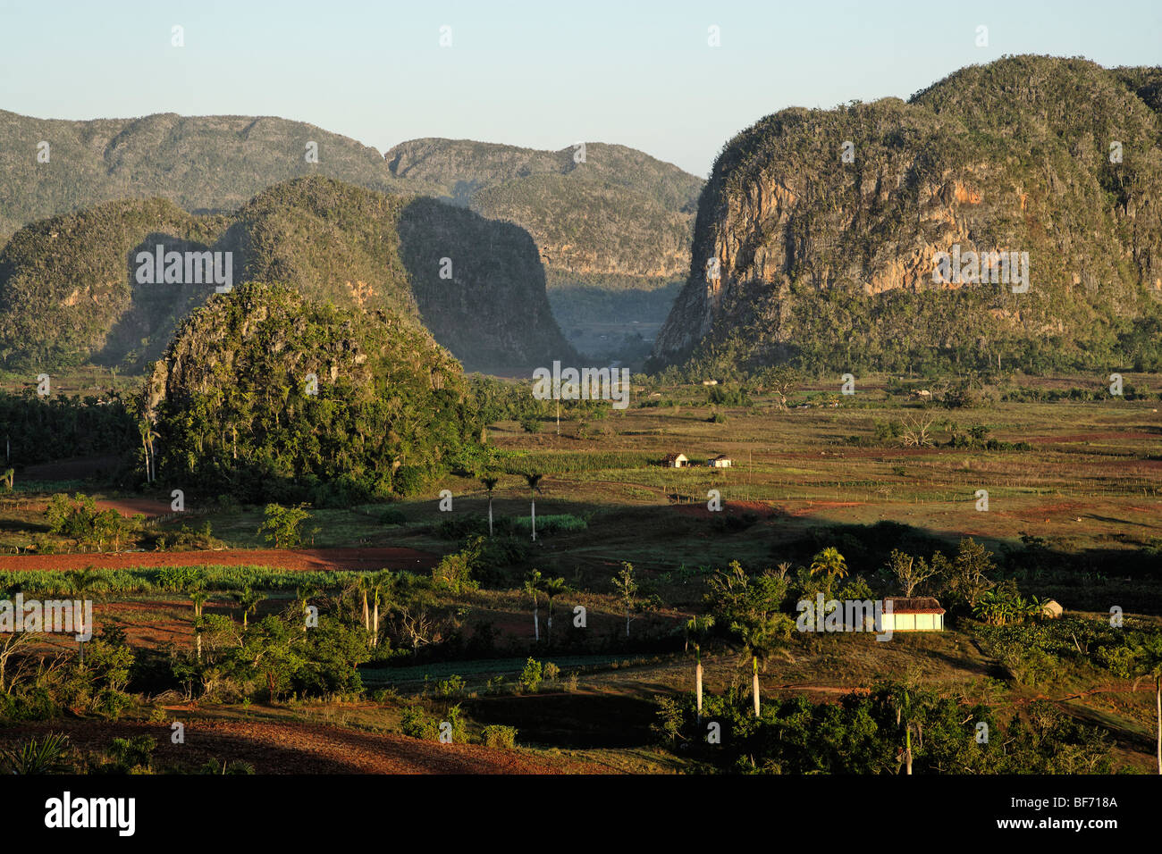 Mogotes, Parque National Vinales, Vinales, Pinar del Rio, Cuba, West ...