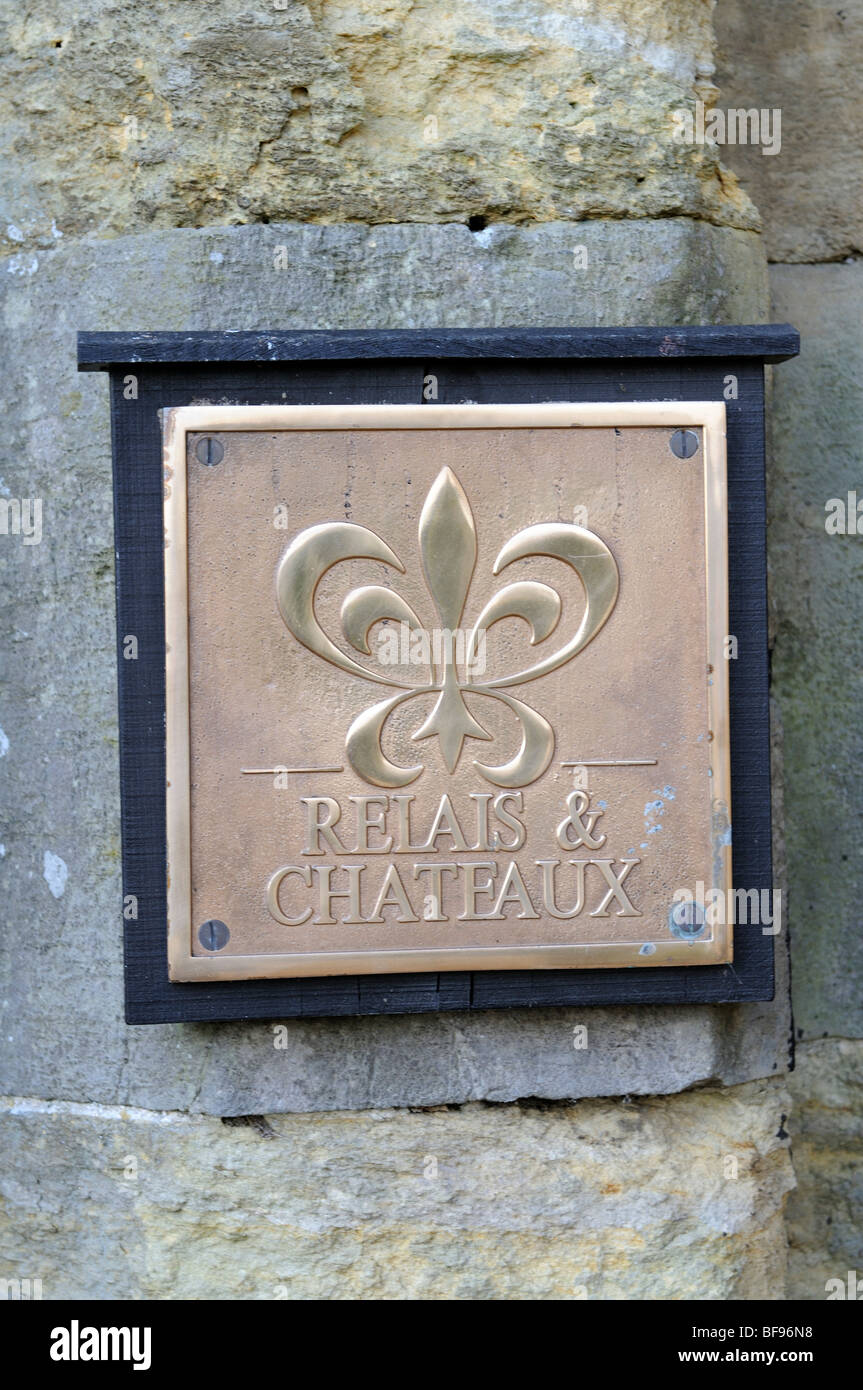 Targa in ottone relais chateaux immagini e fotografie stock ad alta ...
