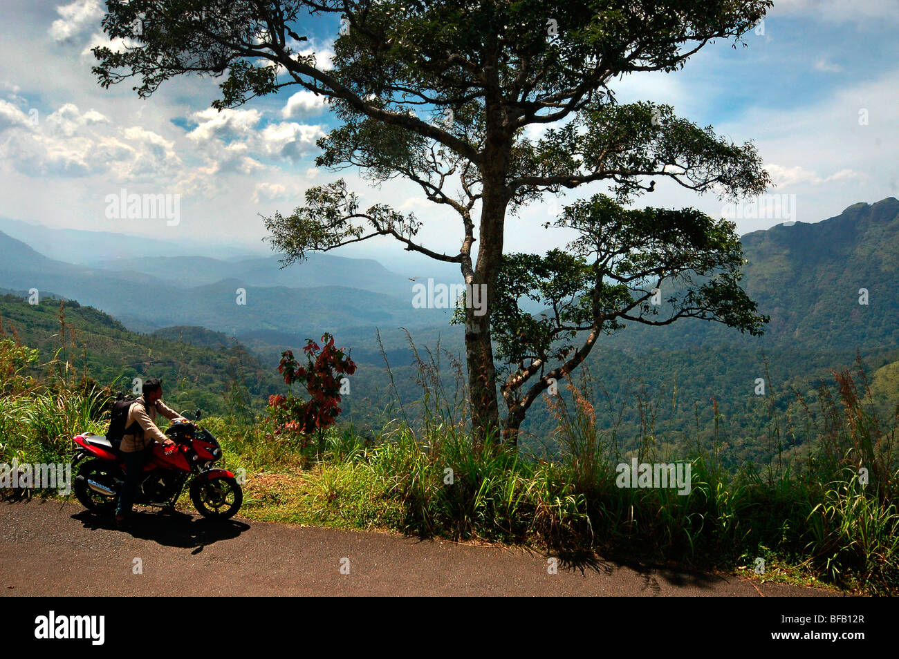 Ponmudi trivandrum immagini e fotografie stock ad alta risoluzione - Alamy