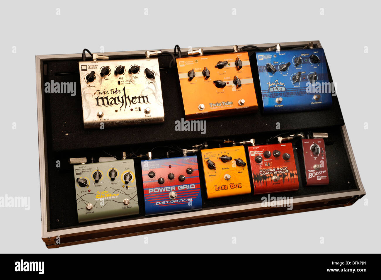 Guitar pedals immagini e fotografie stock ad alta risoluzione - Alamy