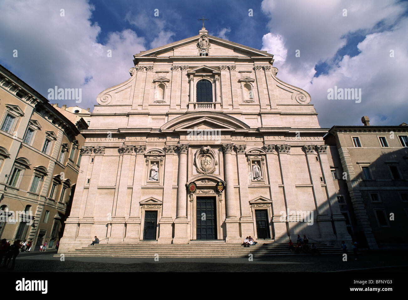 Chiese antiche immagini e fotografie stock ad alta risoluzione - Alamy