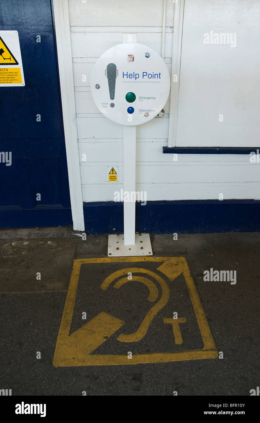 Passenger help point immagini e fotografie stock ad alta risoluzione ...