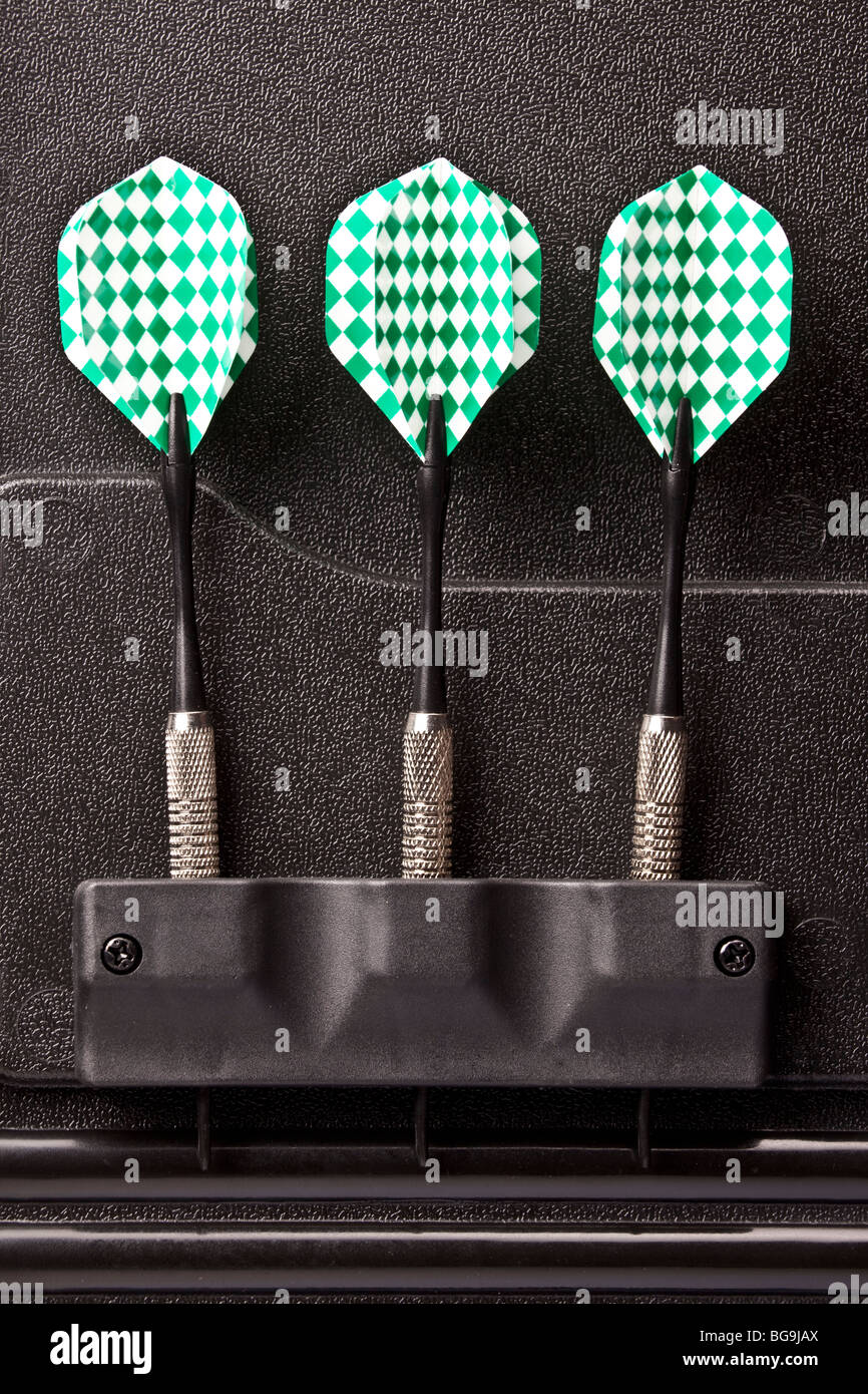 Darts arrow immagini e fotografie stock ad alta risoluzione - Alamy